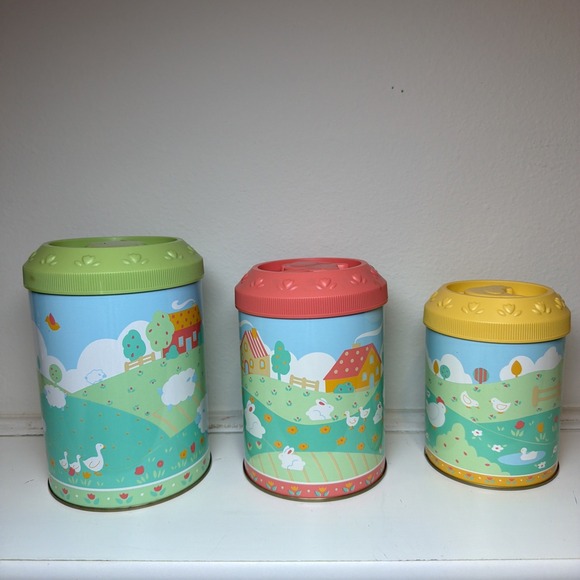 Avon | Kitchen | Vintage Avon Calico Country Nesting Canisters Set Of 3 ...